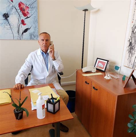 Dottssa Vittoria Lauro Added A Dottssa Vittoria Lauro