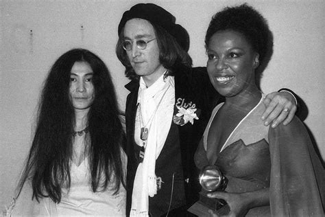 Sean Lennon Recalls Growing Up Next Door To Aunt Roberta Flack