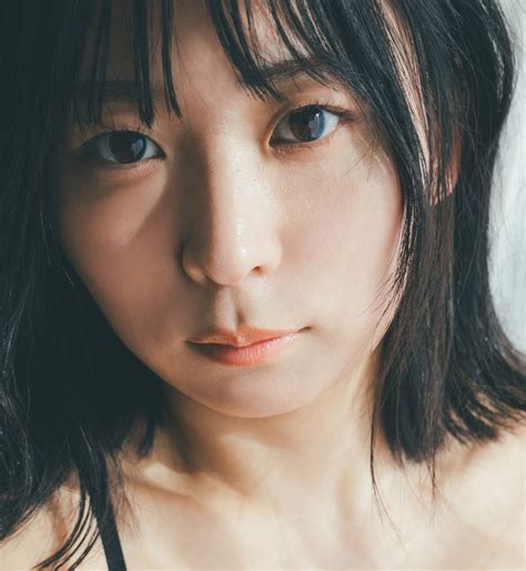 アンゴラ村長デジタル写真集 営業担当も驚く売れ行き 本人はご褒美と喜ぶ151センチ48キロエンタメ