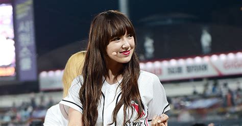 우주소녀 성소 독보적인 몸매[포토]