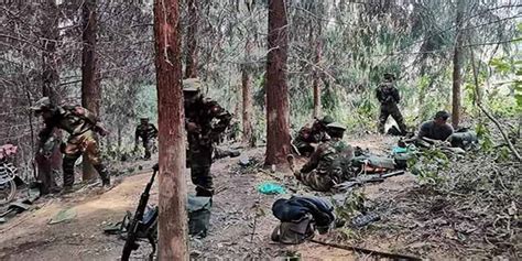 မိုးမောက်မြို့နယ်တွင် စစ်ကောင်စီတပ်က လေယာဉ်ဖြင့်ဗုံးကြဲ