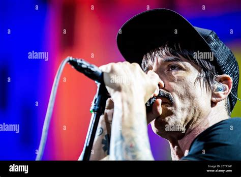 Musicista Americano Di Anthony Kiedis Immagini E Fotografie Stock Ad
