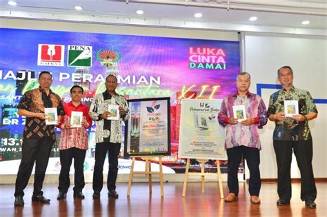 Penyair Berbicara Dari Jiwanya Akalnya Dan Taakulnya Yb Senator