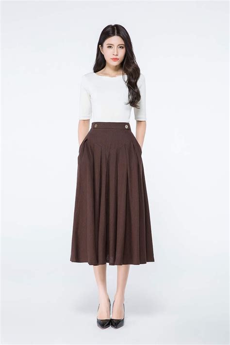 How To Wear Brown Skirt At Rafaela Weaver Blog