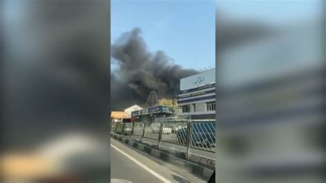 В Ірані сталася пожежа на заводі Міноборони відео Читайте на Ukr Net