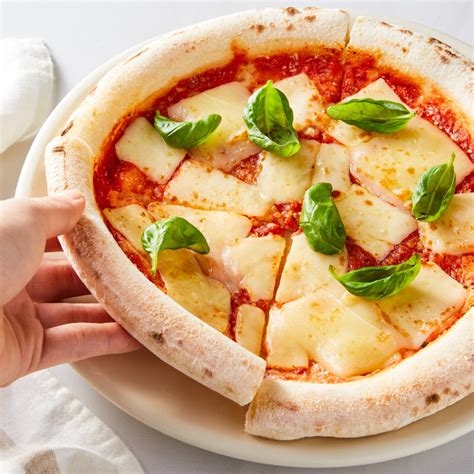 마르게리타 피자 320g 건강을 쉽게 그리팅