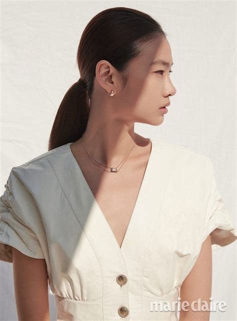 Catalog에 있는 Sharon Campbell님의 핀 포즈 헤어스타일 포니테일 헤어스타일