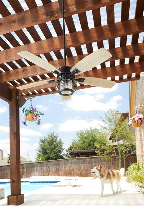 This Is Why You Should Install A Ceiling Fan Outside Design