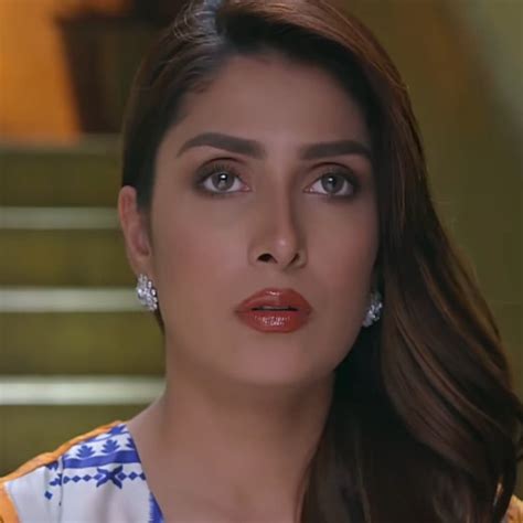 Top 5 Makeup Looks Of Ayeza Khan In Mere Pass Tum Ho Reviewitpk