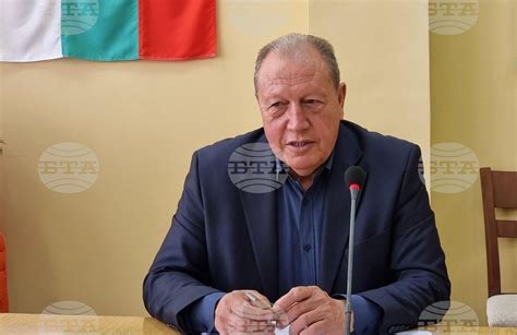 Ремонт на път и на водопроводна мрежа предстоят в община Болярово по два нови проекта с