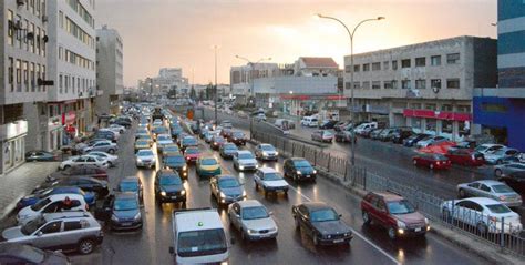 Calls Rise To Monitor Unlicensed Ride Sharing Applications Jordan Times