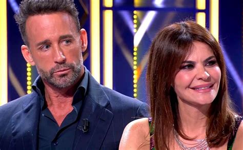 La Reacción De Álvaro Muñoz Escassi A La Entrevista De María José