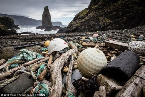 Nearly Two Thirds Of Scottish Waters Contaminated By Toxic Plastic Daily Mail Online