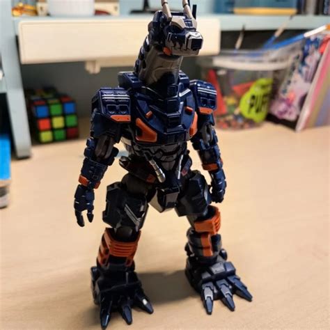 Bandai Pvc Ultraman Blazar Earth Garon