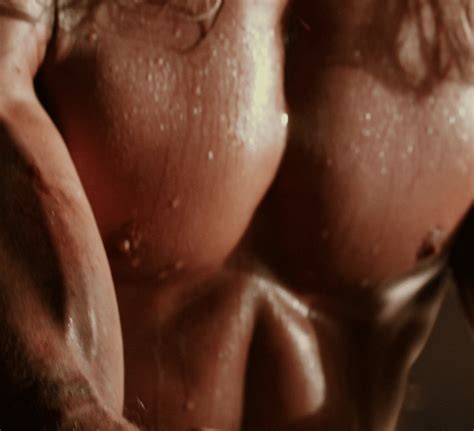 WOW Chris Hemsworth Naked UNCENSORED PICS Leaked Men