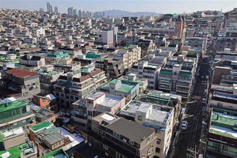 역대 최다 기록한 서울 빌라 경매역전세 영향에 더 늘어난다 한국경제