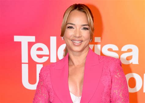 Adamari López Confiesa Que Guarda Fotos De Sus Exparejas