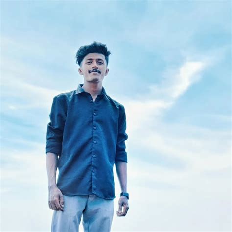 𝗔𝗕𝗛𝗜𝗦𝗛𝗘𝗞 ° ° abhi shek pr on threads