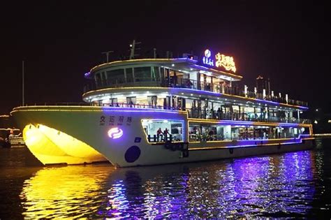 重庆两江夜游船票门票预订 重庆自由行网 专业提供重庆旅游攻略 旅游直通车 自由行 跟团游