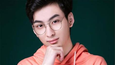 王者荣耀梦之队展现统治级实力碾压各平台主播队游戏时长感人