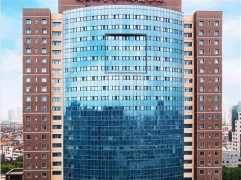 南昌大学第一附属医院图册 360百科