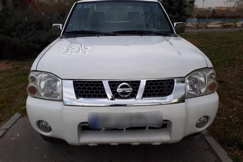 فروش نیسان پیکاپ دو کابین کارکرد ۱۵۵هزار کیلومتر بدنه کاپوت رنگ نیسان