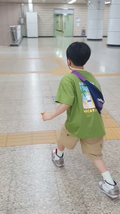 힐리스 바퀴신발 힐리스타기 힐리스운동화 Heelys Youtube