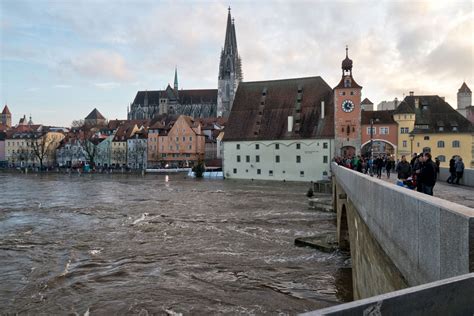 Hochwasser In Regensburg Foto And Bild World Wasser Natur Bilder Auf