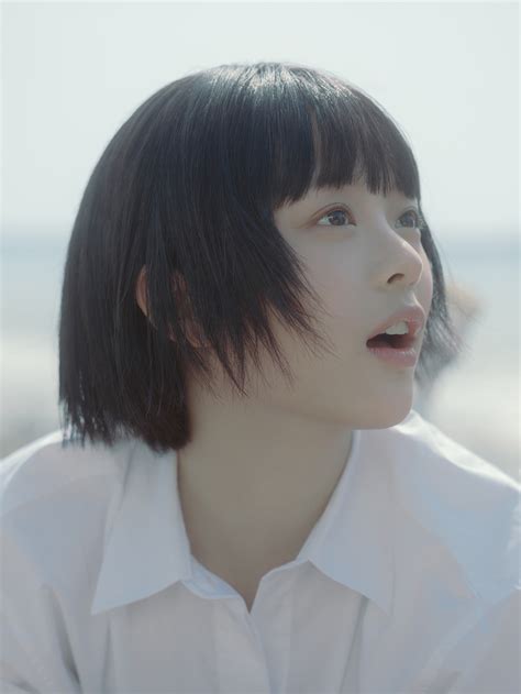 Watch NewJeans Pre Releases Sweet And Playful MV For Bubble Gum