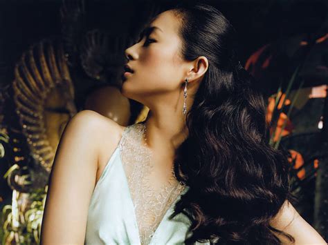 Zhang Ziyi Sexy Wallpaper Images