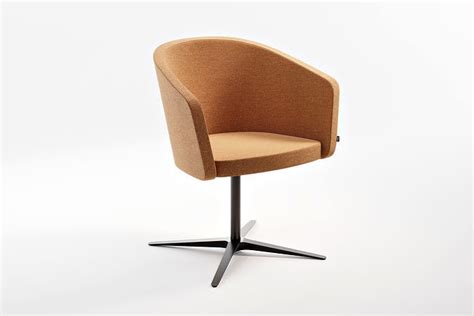 Bene Club Chair With Swivel Base 3d Model Cgtrader