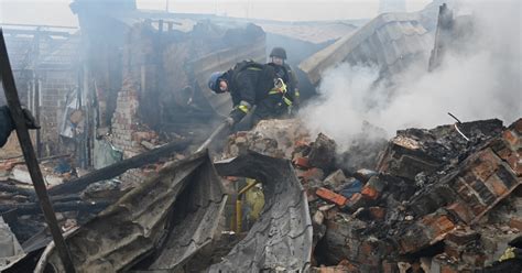 На Київщині внаслідок падіння уламків дронів поранена дитина сталась пожежа влада