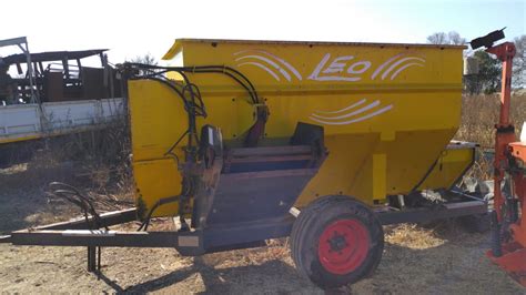 Leo 3006 Voermenger Farmer Trade