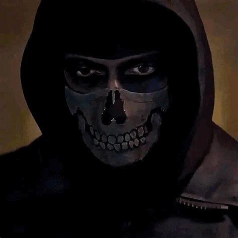 Ax On Twitter Ghost From Cod Mw2 Is Extremely Attractive Even Tho He Is British Https T Co