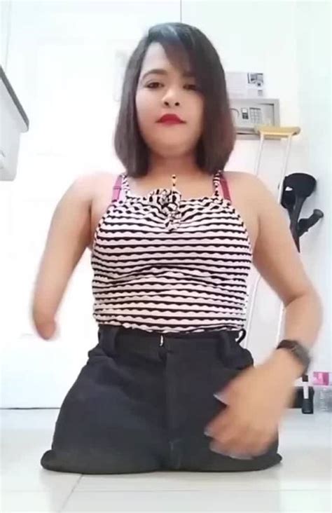 Eraula Rbe Dak Amputee Lady Legless Never Looked So Good Maxcrash On Tumblr
