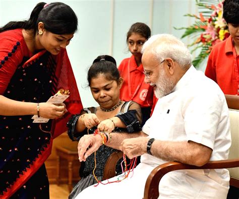 Pm Modi Celebrates Raksha Bandhan
