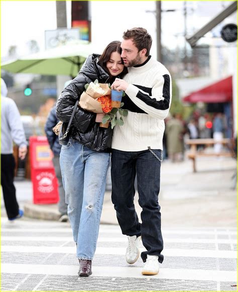 Tell Me Lies Couple Grace Van Patten And Jackson White Flaunt Cute Pda In New Photos Photo