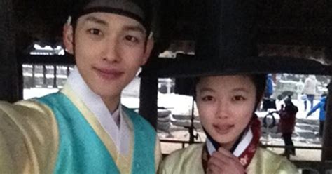 해품달 김유정 오라버니 임시완에 너무 잘생겼사와요