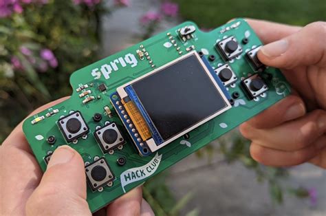 sprig open source handheld game console geeky gadgets