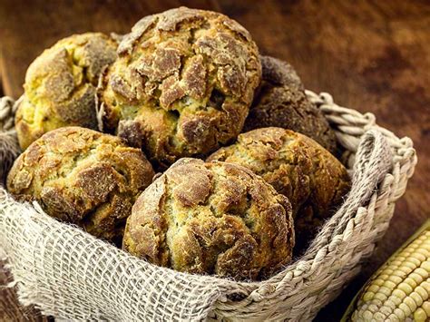 6 Different Types Of Cornbread To Enjoy