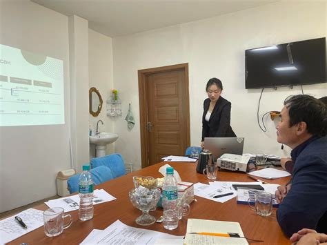 Байгаль орчин орон нутгийн хөгжлийн хороо хуралдлаа