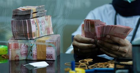 Indonesias 2022 Fiscal Deficit Seen At 249 Of Gdp President Reuters