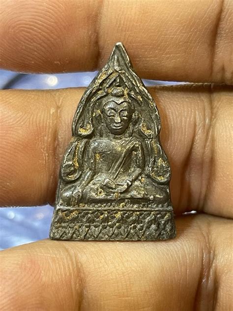 เหรียญหล่อพิมพ์พระพุทธชินราช พระครูวิริยกิจการี วัดไตรมิตรวิทยาราม วัดสามจีน กรุงเทพฯ 2457 เนื้อ