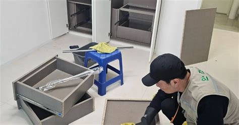 고객입장에 맞춰서 새벽5시에 피치못할사정으로 올라와주셔서 열심히하고 가십니다 숨고 숨은고수