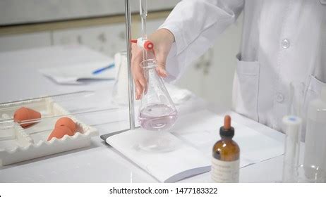 Titration Images Stock Photos Vectors Shutterstock