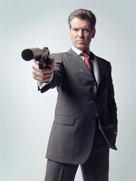 Джеймс Бонд фото 2 из 15 в галерее на 24СМИ