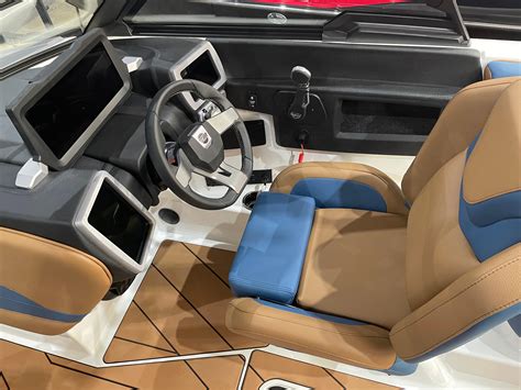 Used 2022 Malibu 22 Lsv 60020 Fox Lake Boat Trader