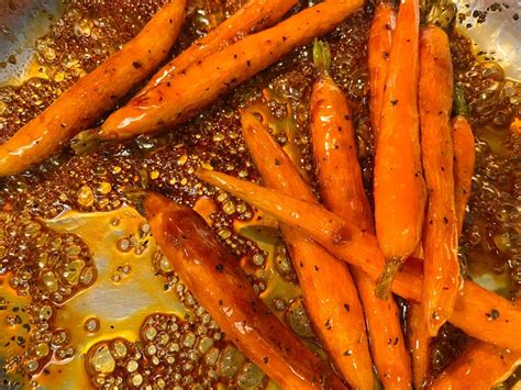 Vegan Maple Glazed Carrots Oil Free Wow Its Veggie
