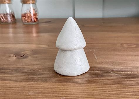 H M Inspired Ceramic Tree ISOSCELLA