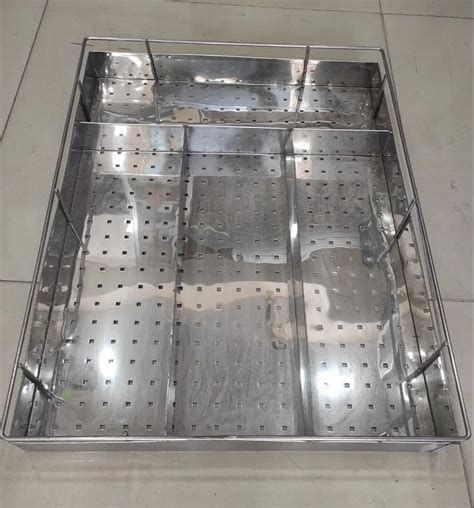 Silver Rectangular Stainless Steel Cutlery Kitchen Basket Size 21 X